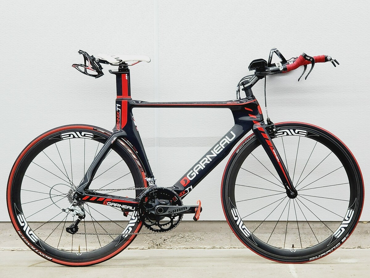 2011 Louis Garneau Gennix T1