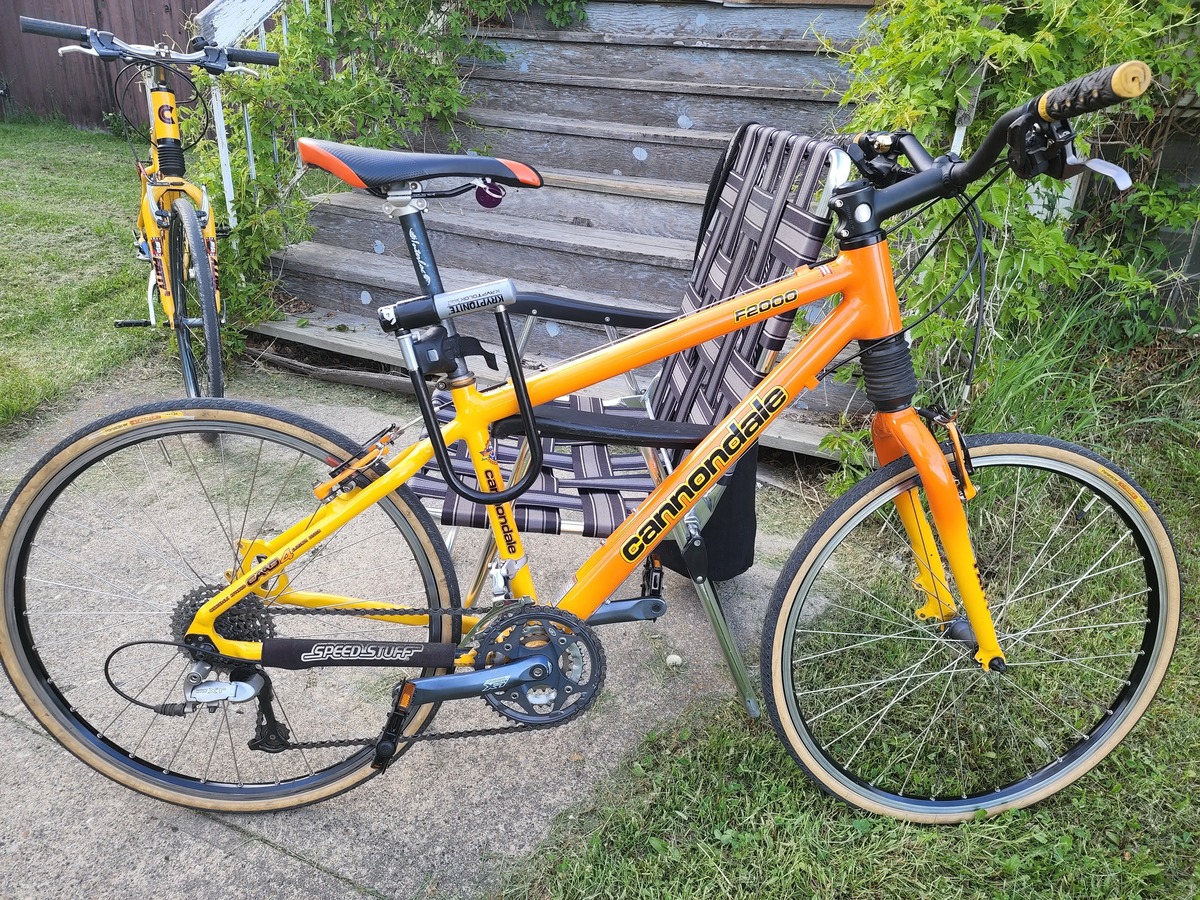 2000 Cannondale F2000