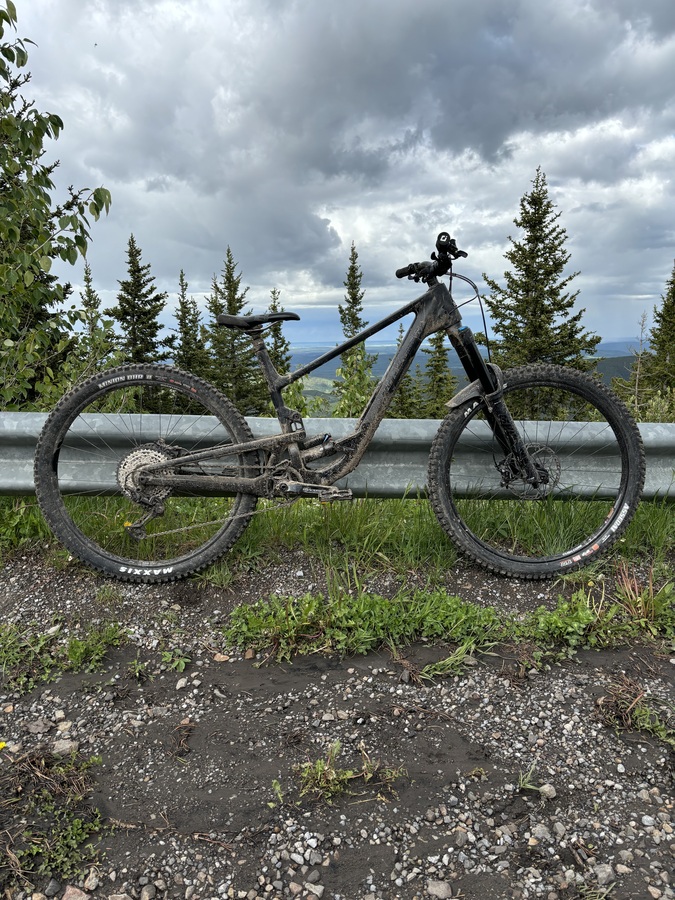 2024 Rocky Mountain Bicycles Altitude C50