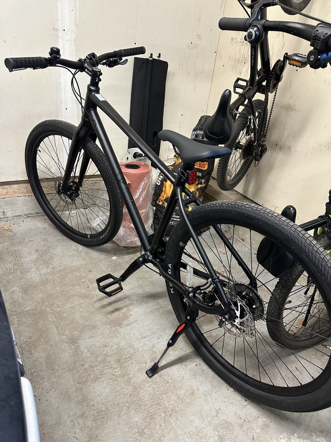 2024 Haro Beasley 27.5 Urban Commuter Bike Medium