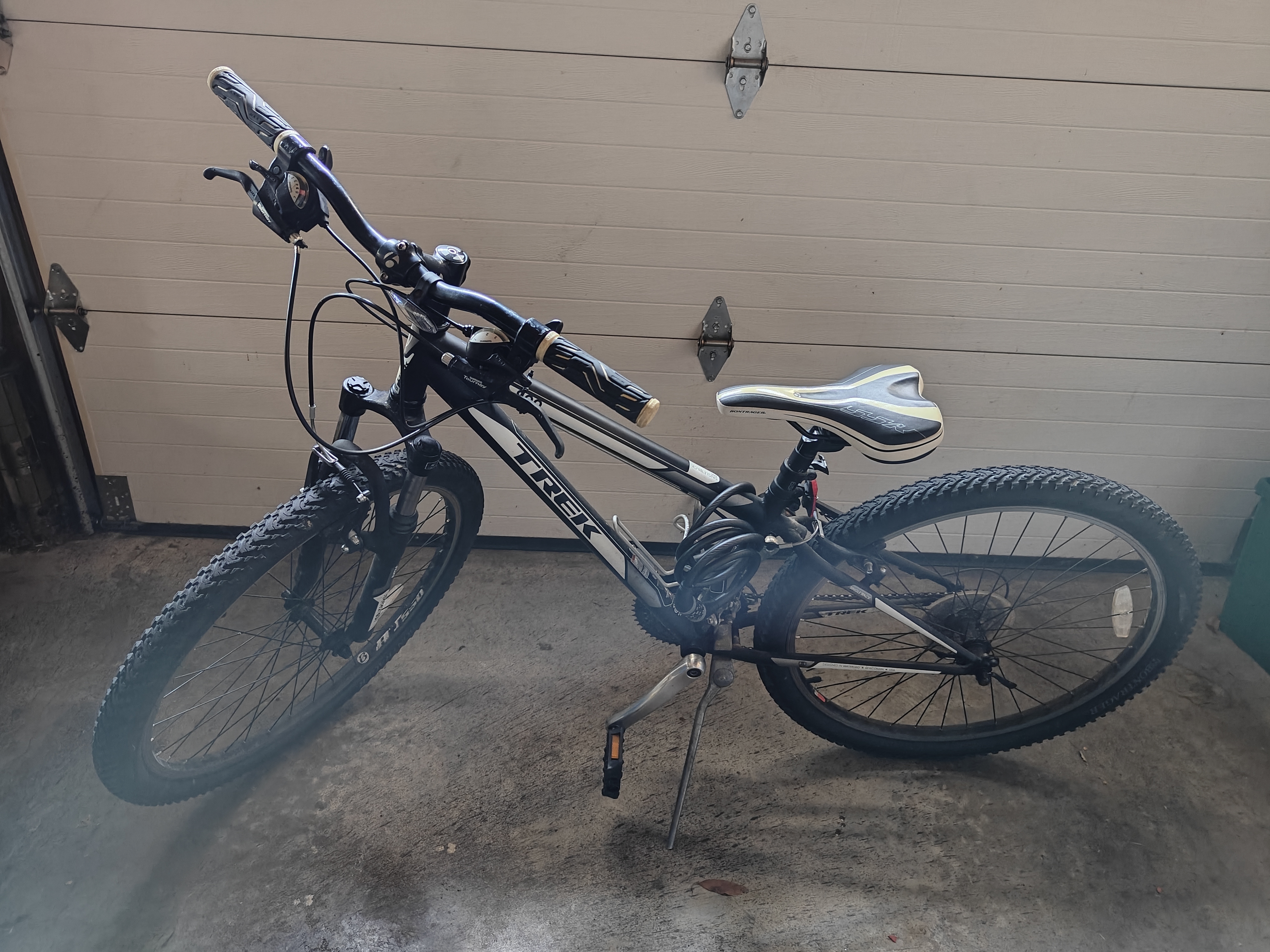 2017 Trek Trek Custom Steel 135x5mm QR