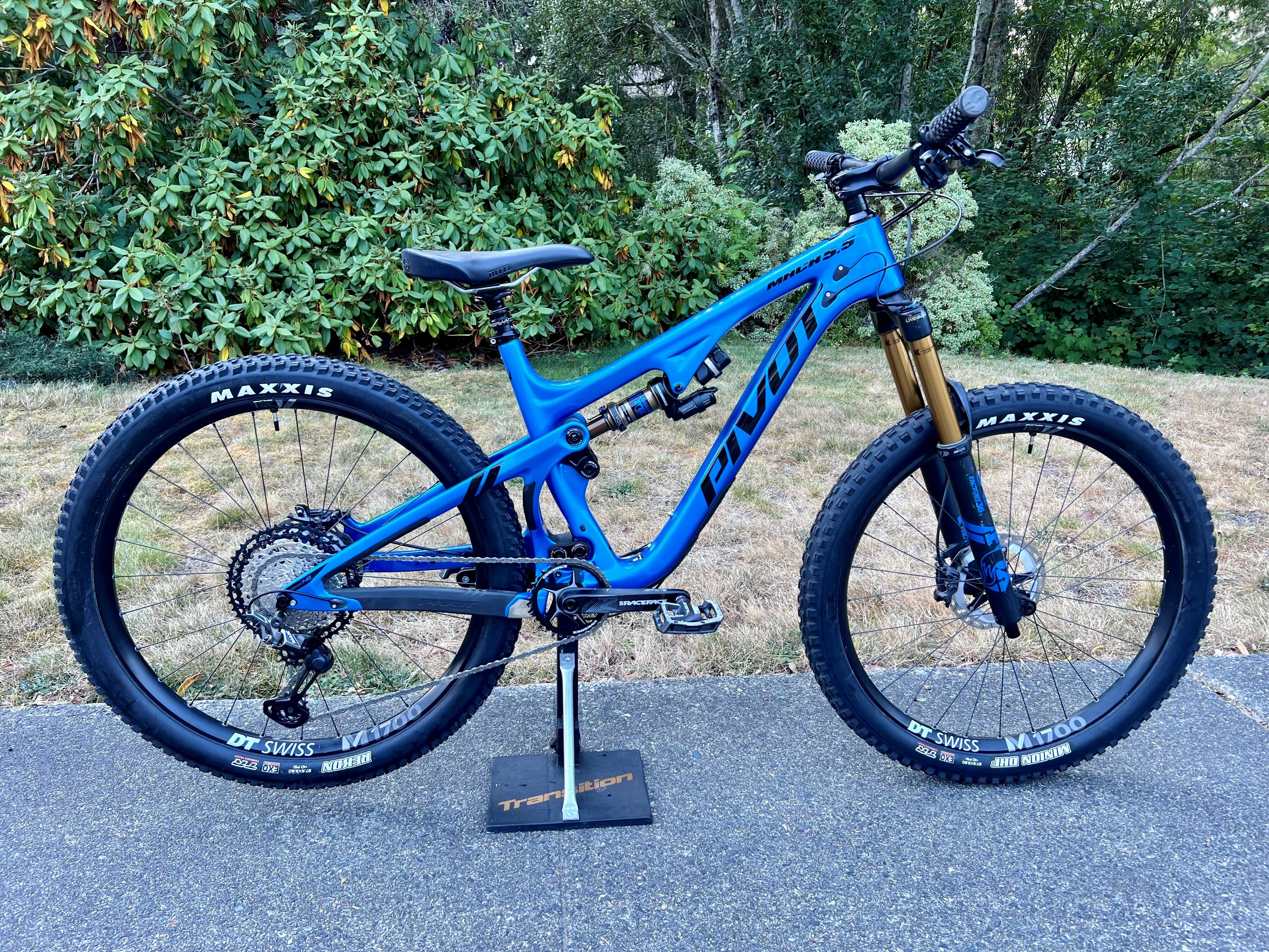 2020 Pivot Mach 5.5