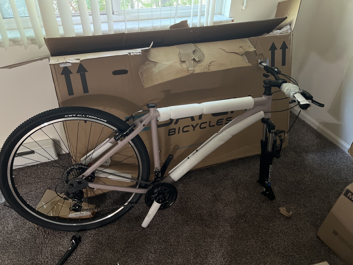 2022 Batch Bicycles Mountain