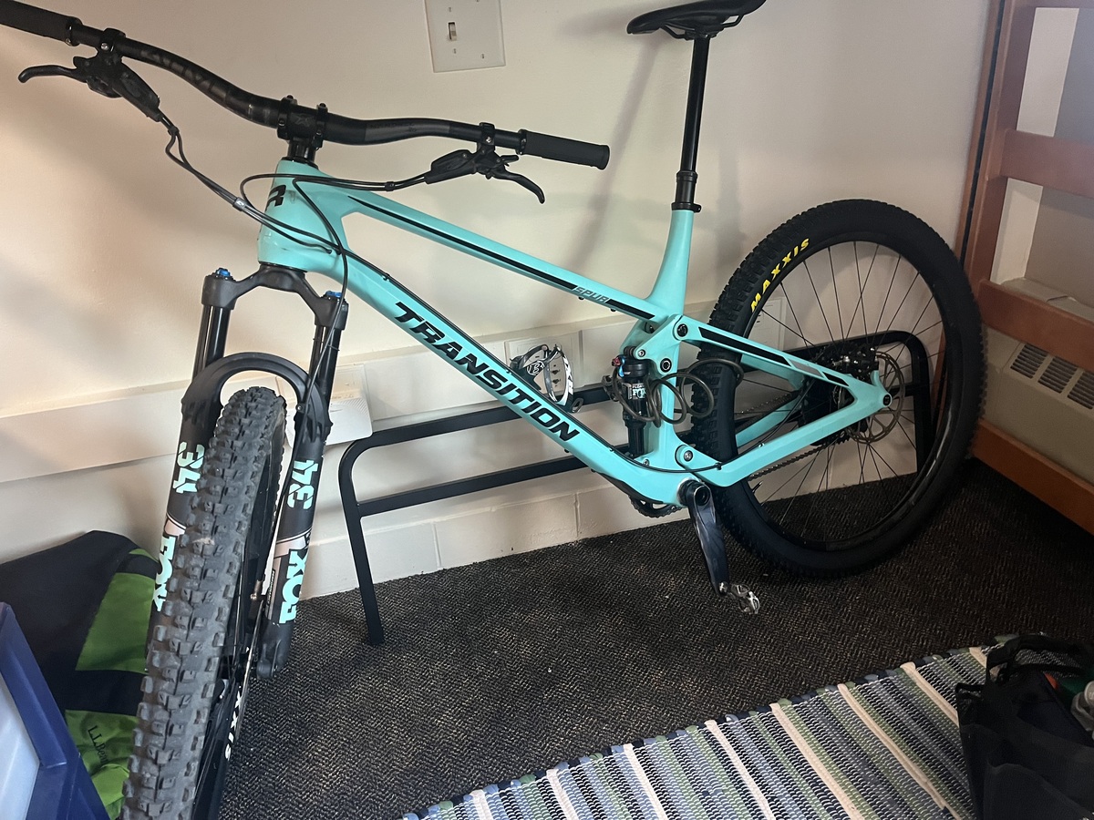 2023 Transition Bikes Spur