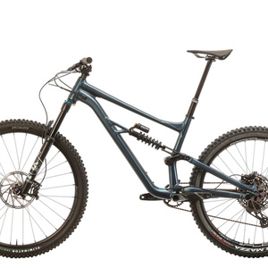2021 Specialized Status 140