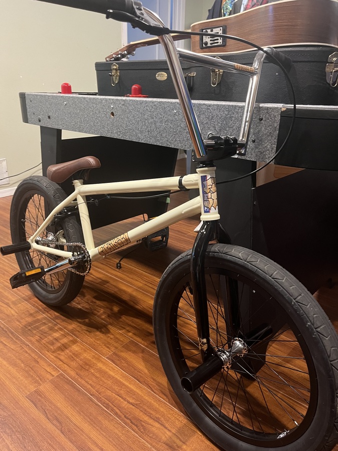 2023 Fit bike Co. STR 20. TT CREAM