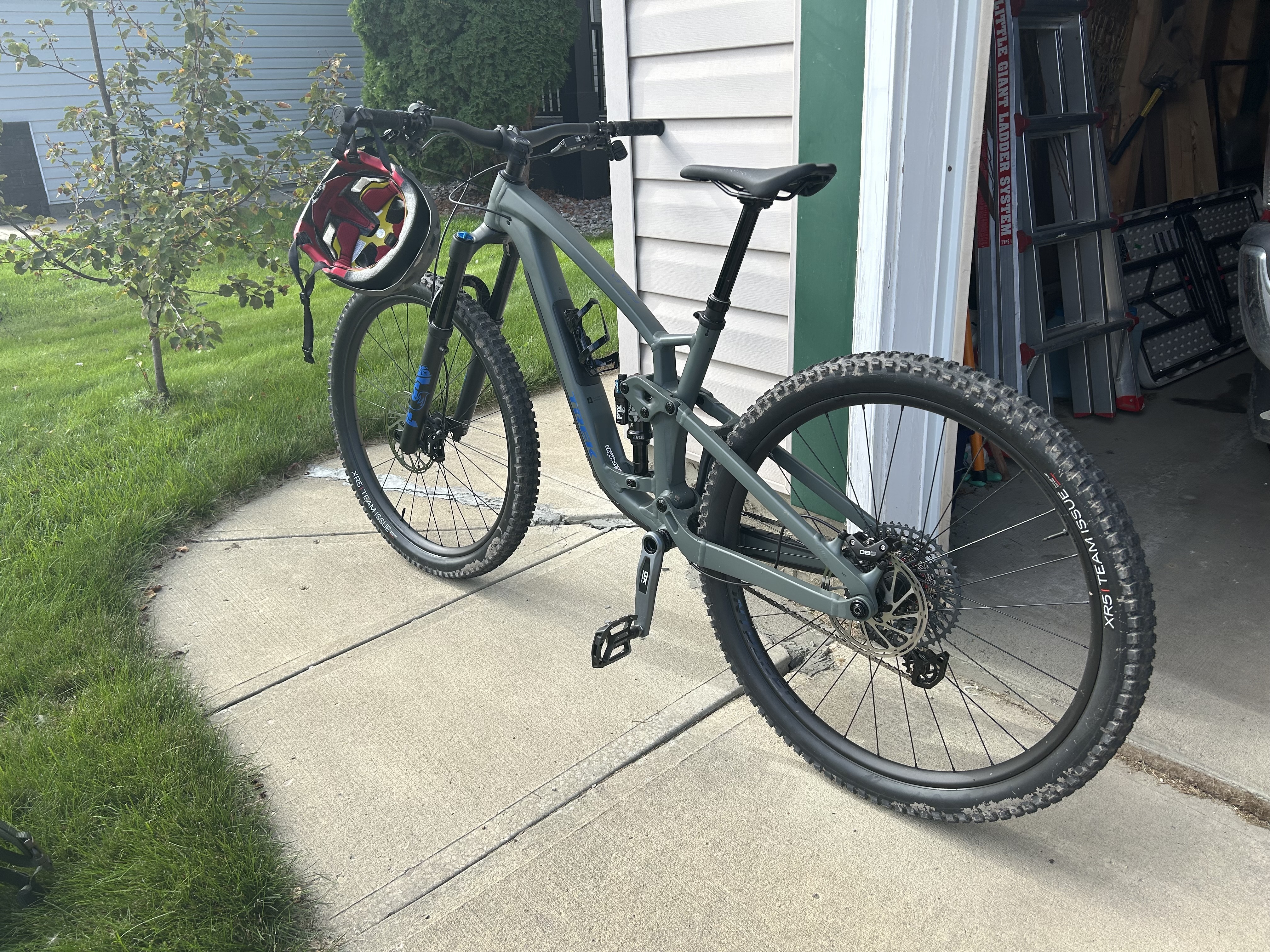 2024 Trek FUEL EX 8 GX AXS M