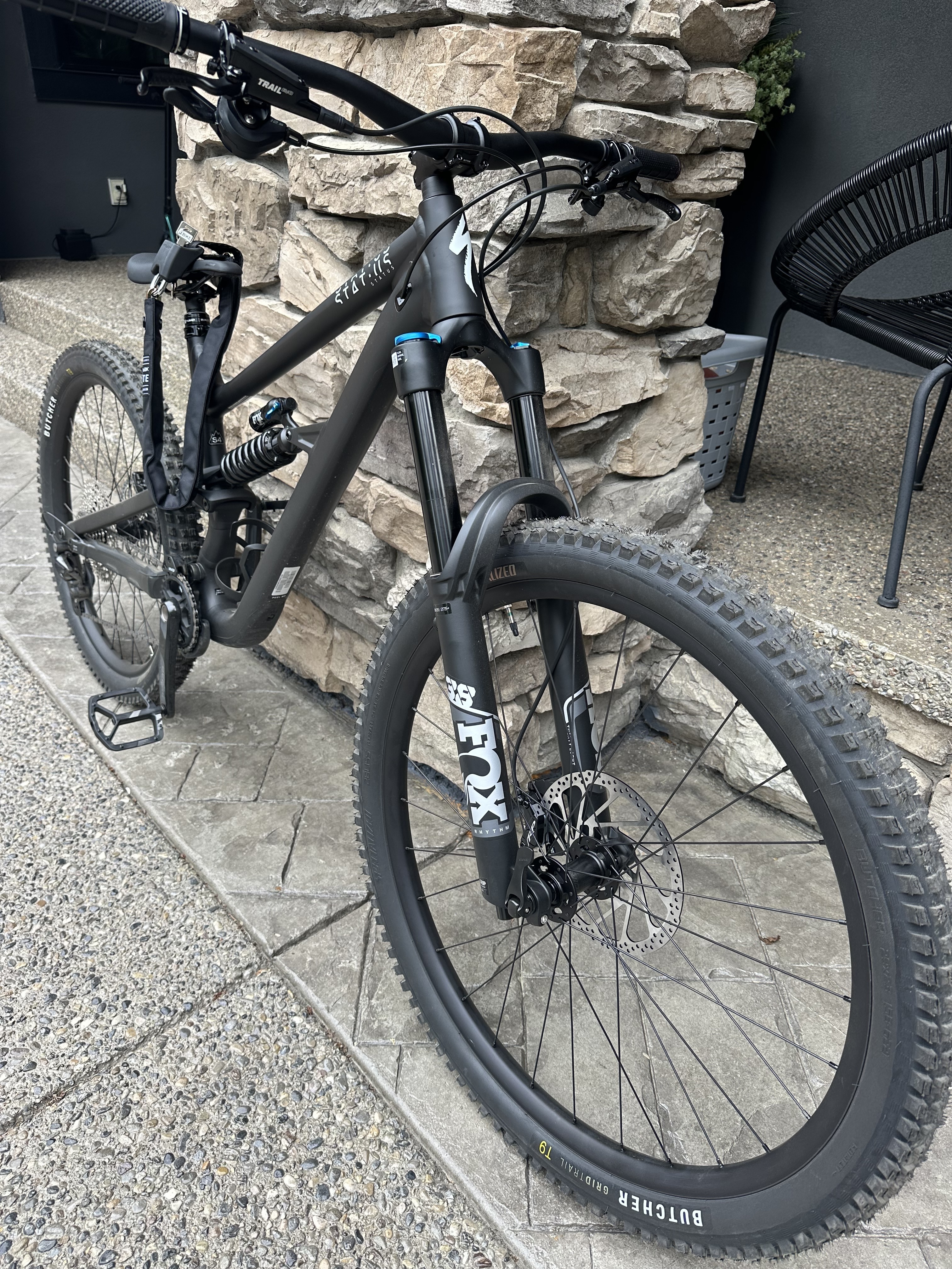2024 Specialized Status 2 170 S4