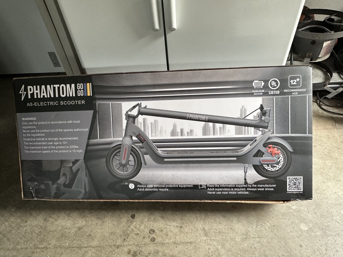 2024 Phantom GOGO Phantom e-scooter