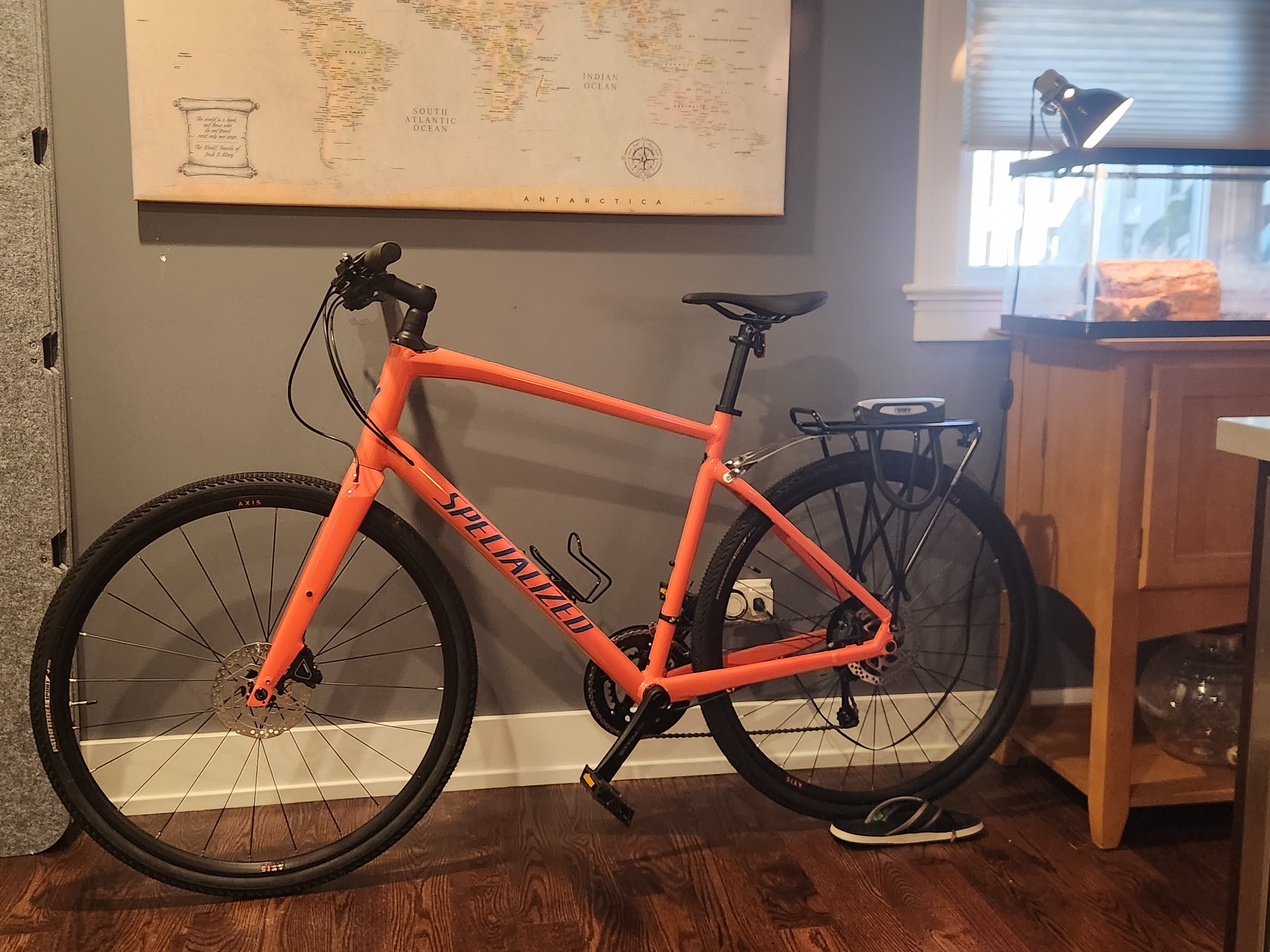 2024 Specialized Sirrius 4.0 XL