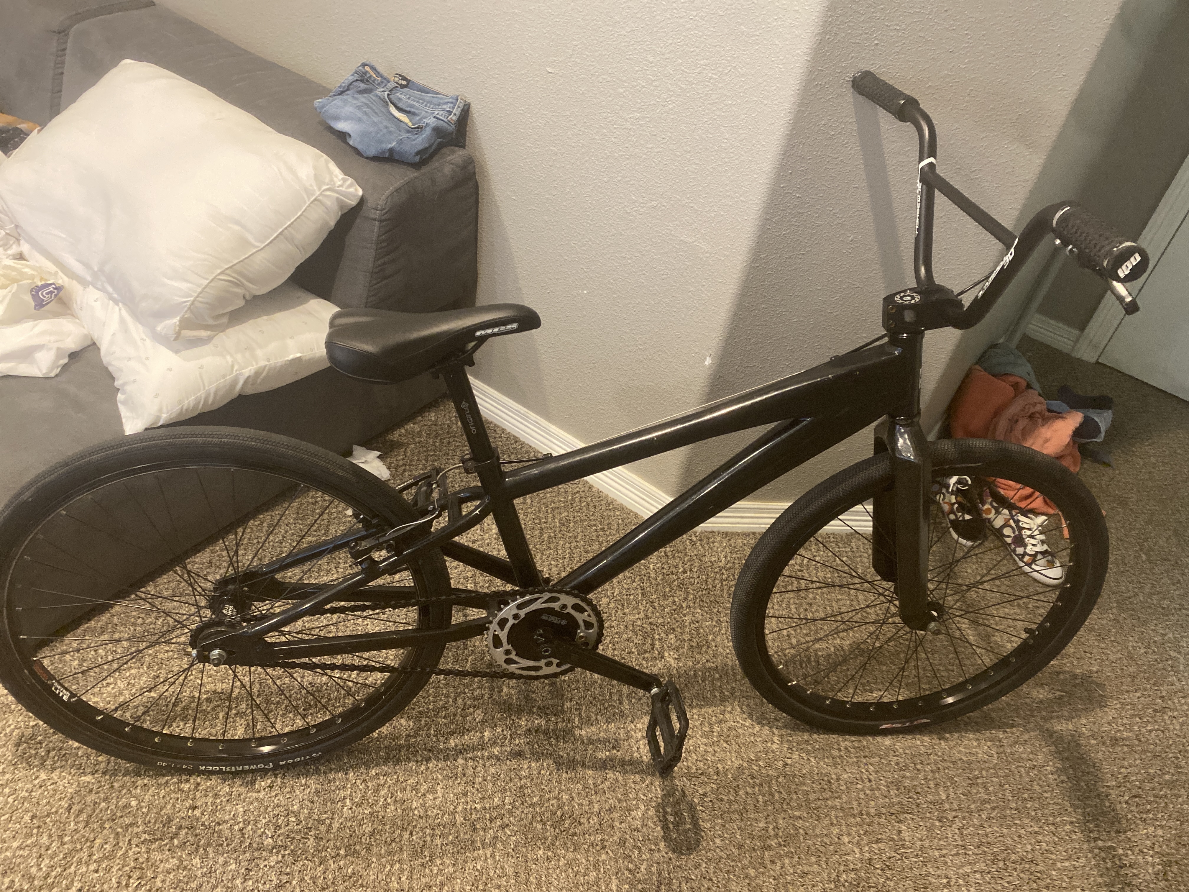 2015 Avent Bombshell Pro Tr7 24”