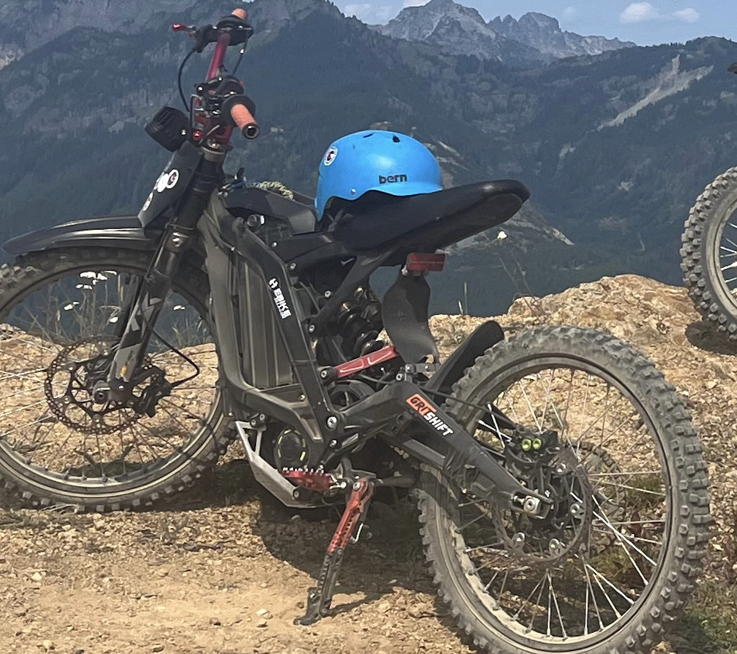 2021 surron LBX (note: most red mods on black frame) e-motorcycle/e ...