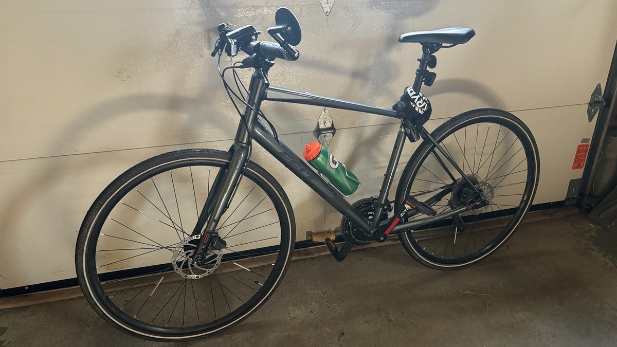 2022 Felt Versa speed 40