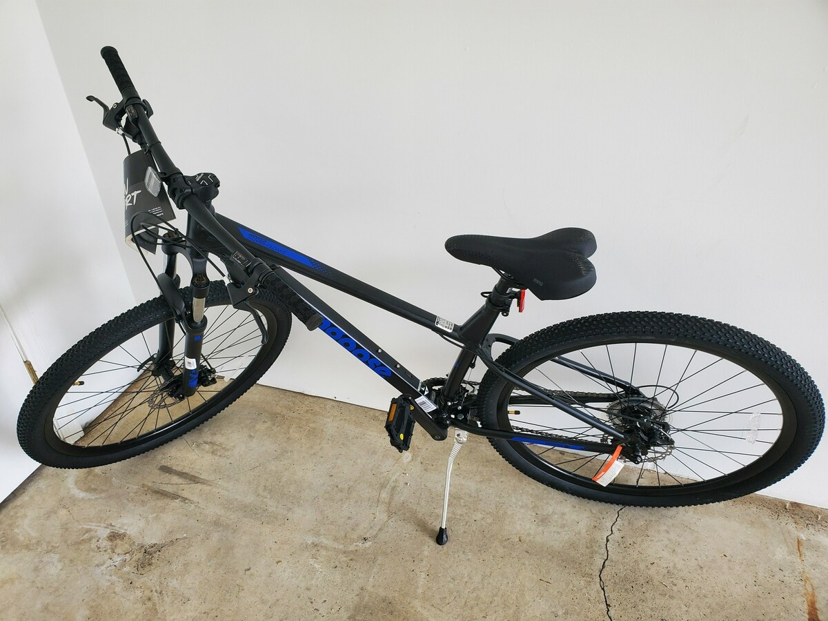 2024 Mongoose Adult Switchback
