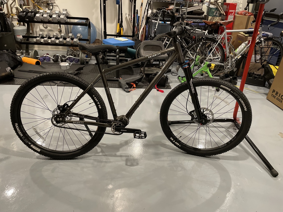 2021 Priority Bicycles 600X