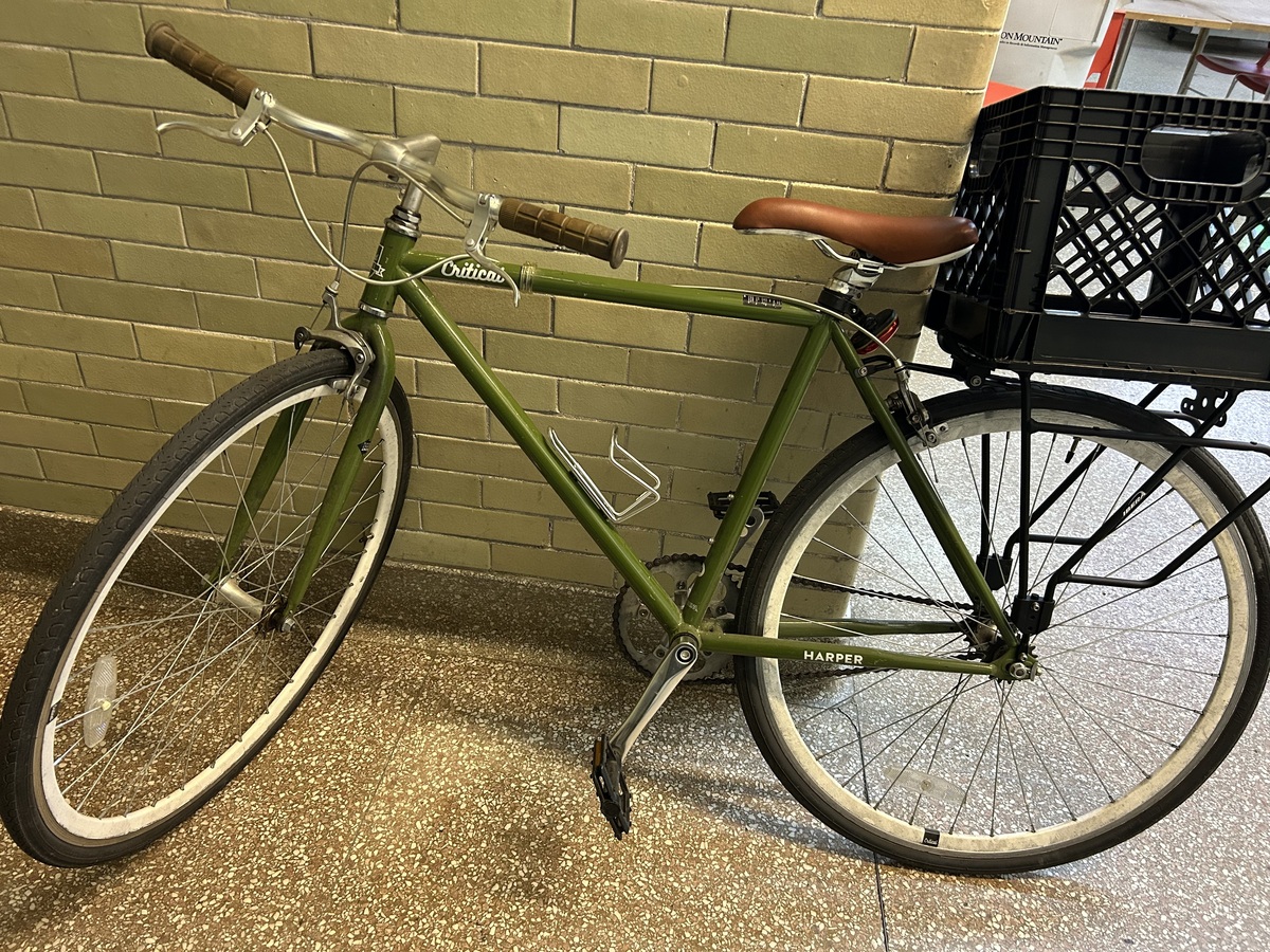 Critical Cycles Harper