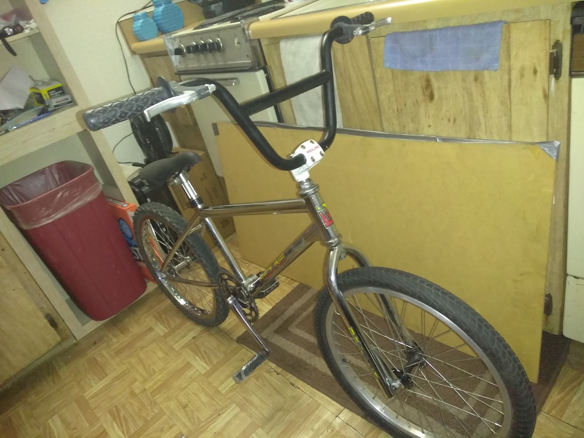 1984 Redline Series III 500a