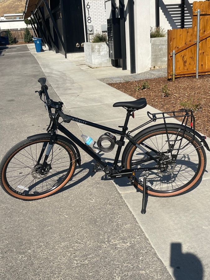 2022 Priority Bicycles 600