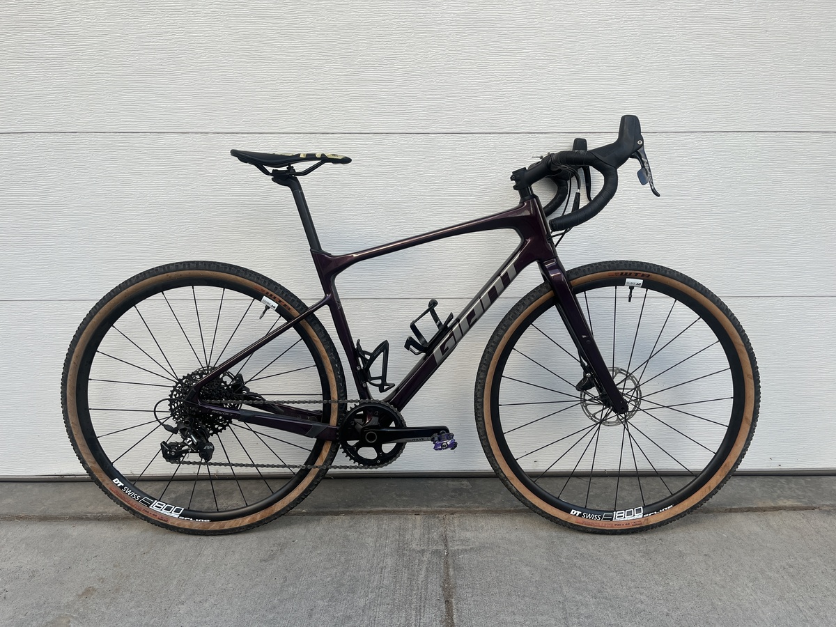 2020 Giant Revolt Advanced 1