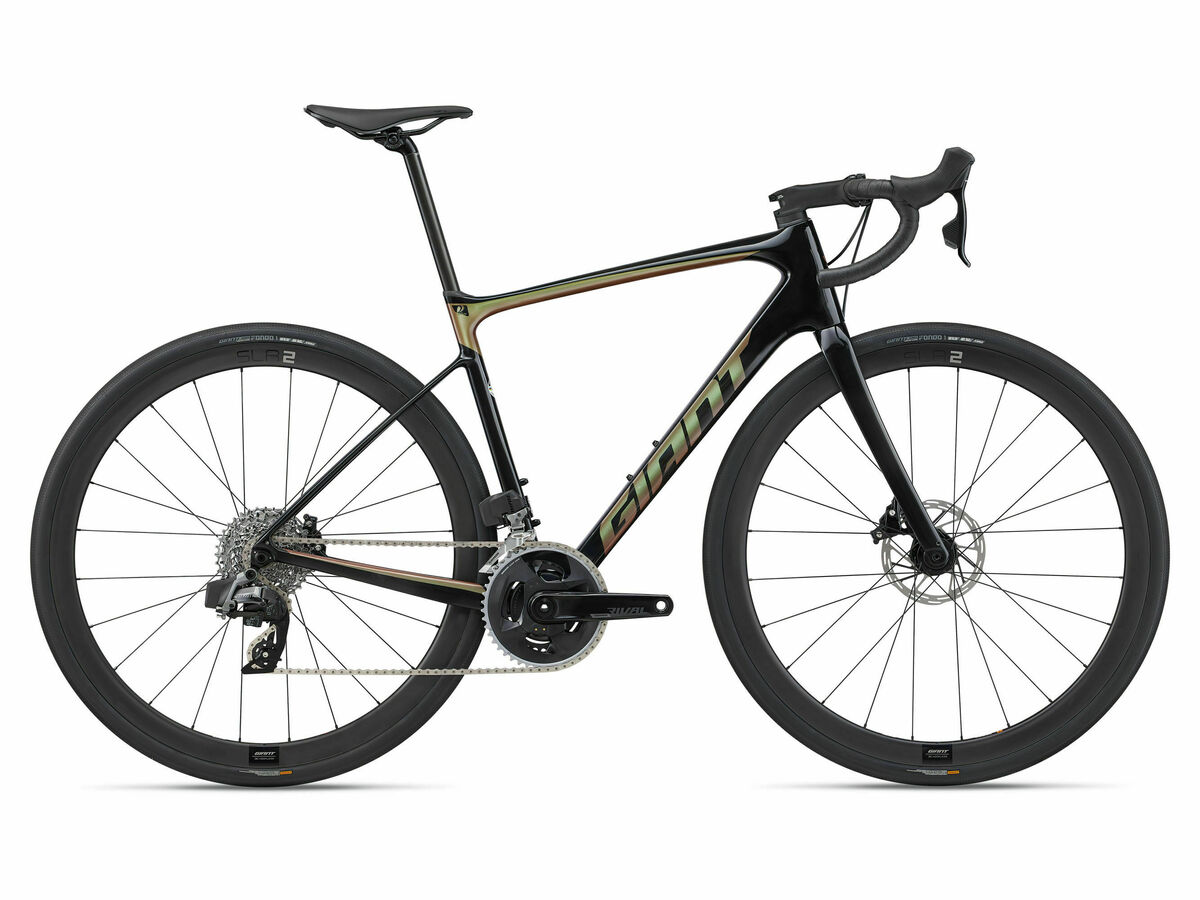 2023 Giant Defy Advanced AXS 2023
