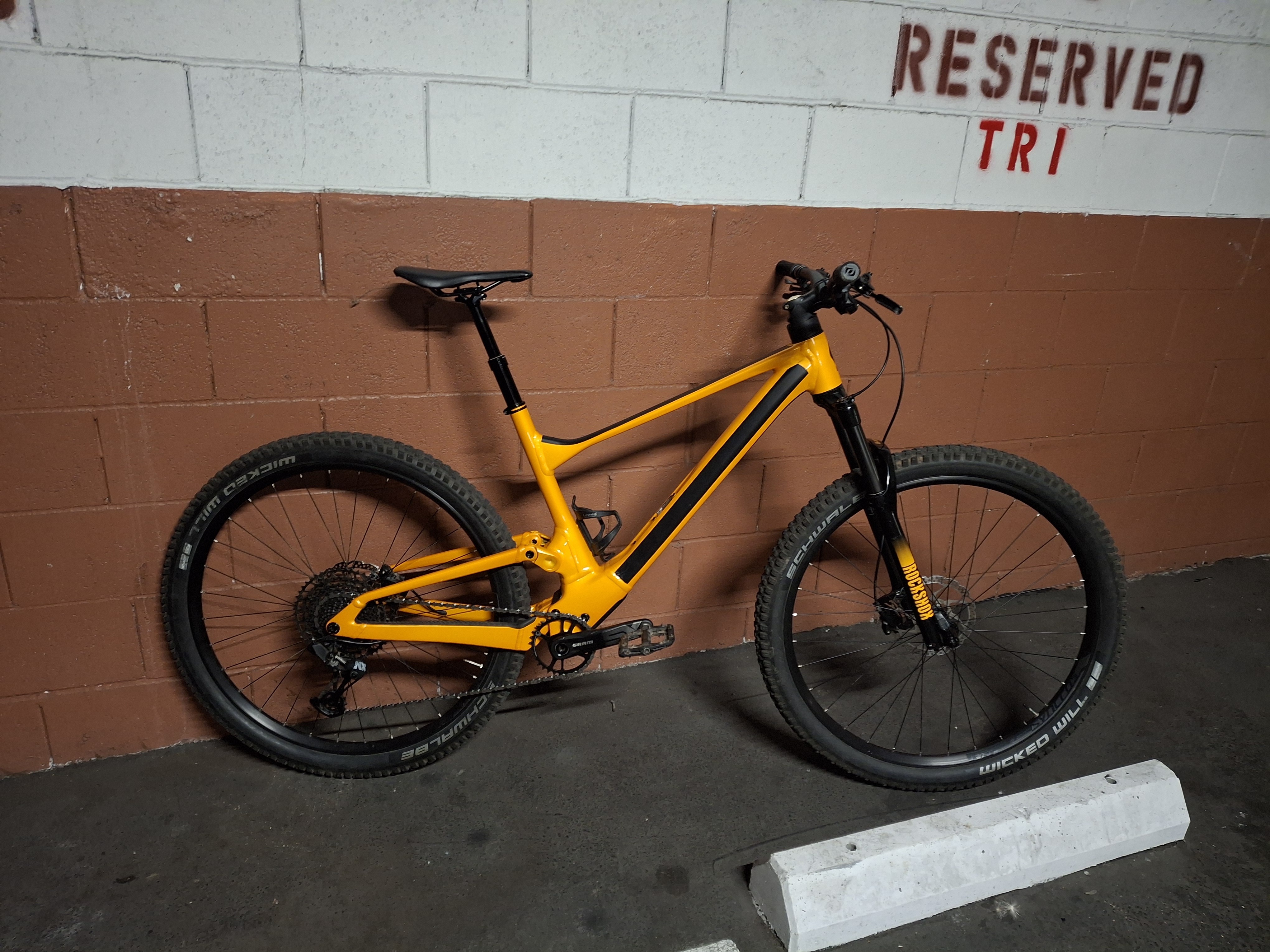 2022 SCOTT Spark