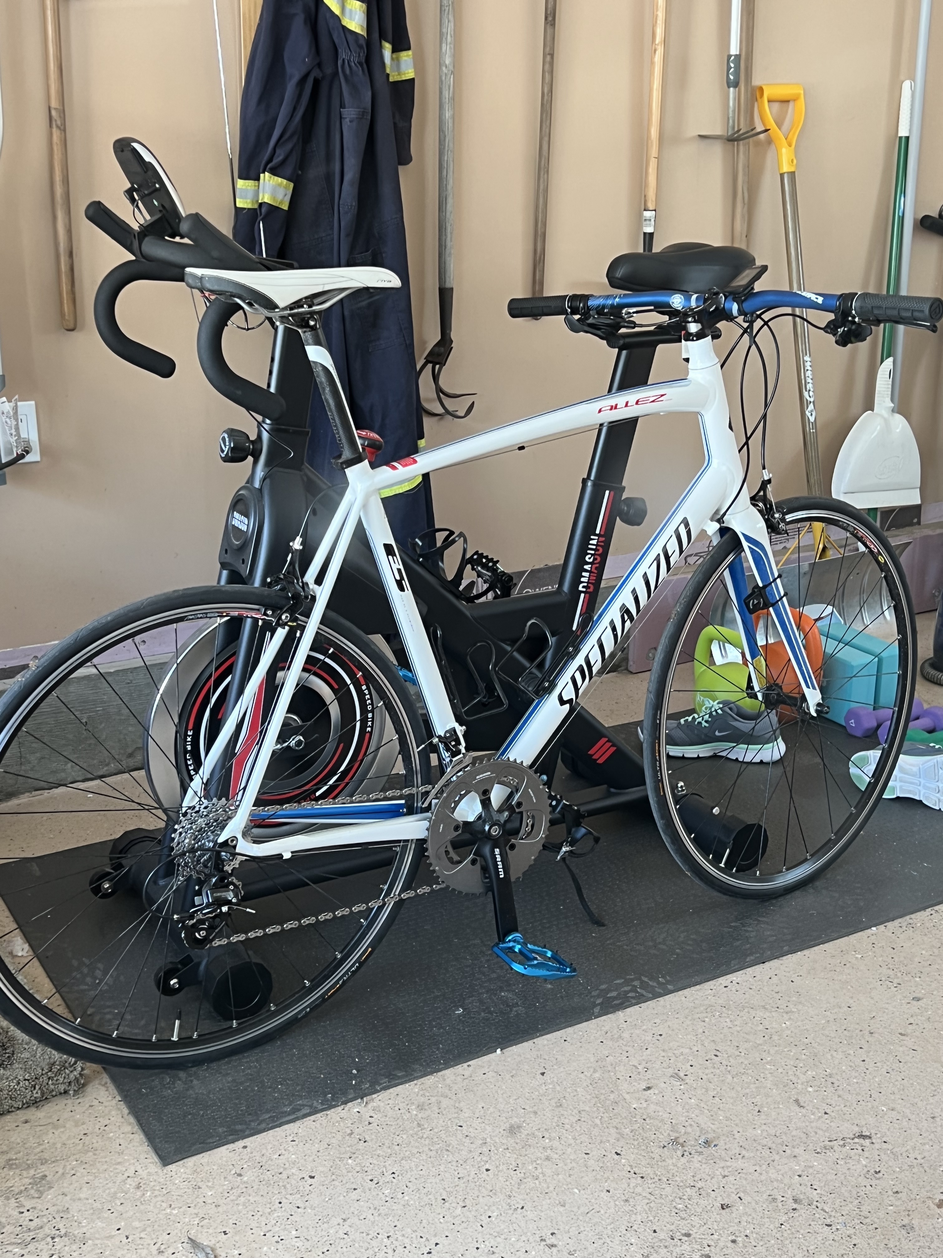 Stolen 2011 Specialized Allez Comp Compact M2 Apex