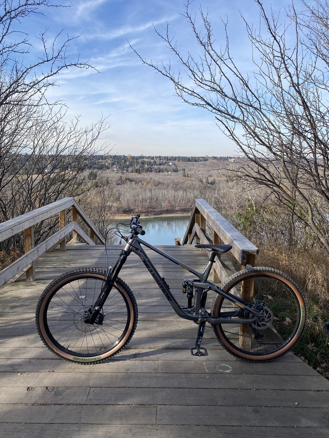 2024 Transition Bikes Sentinel