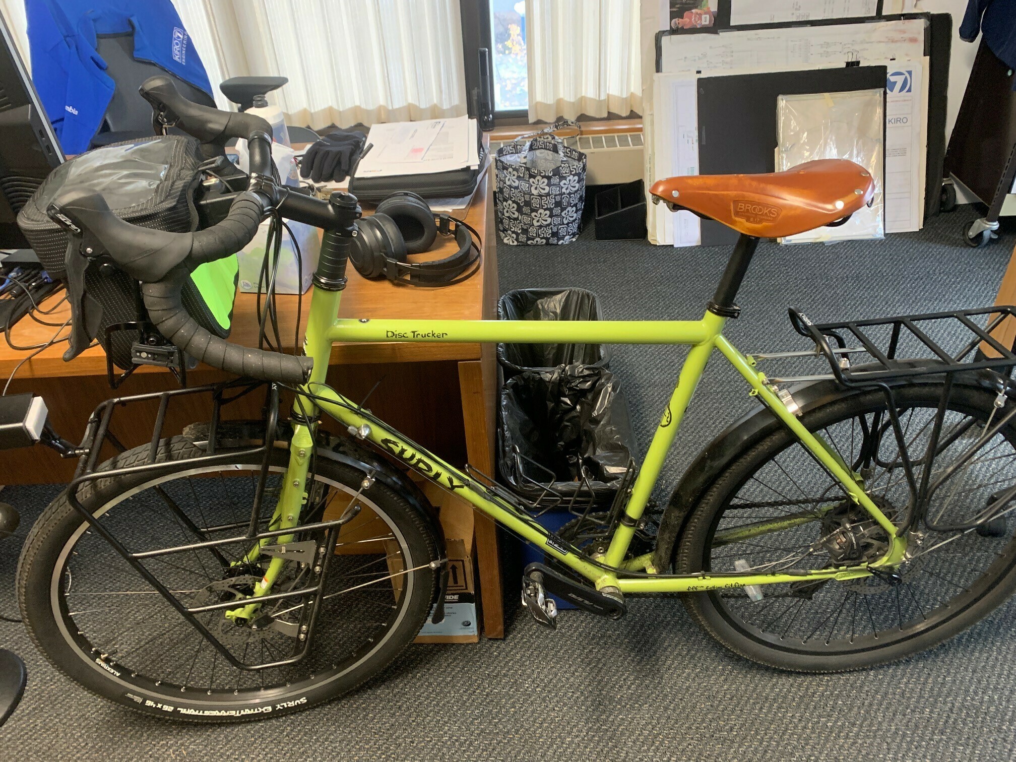 2022 Surly Disc Trucker