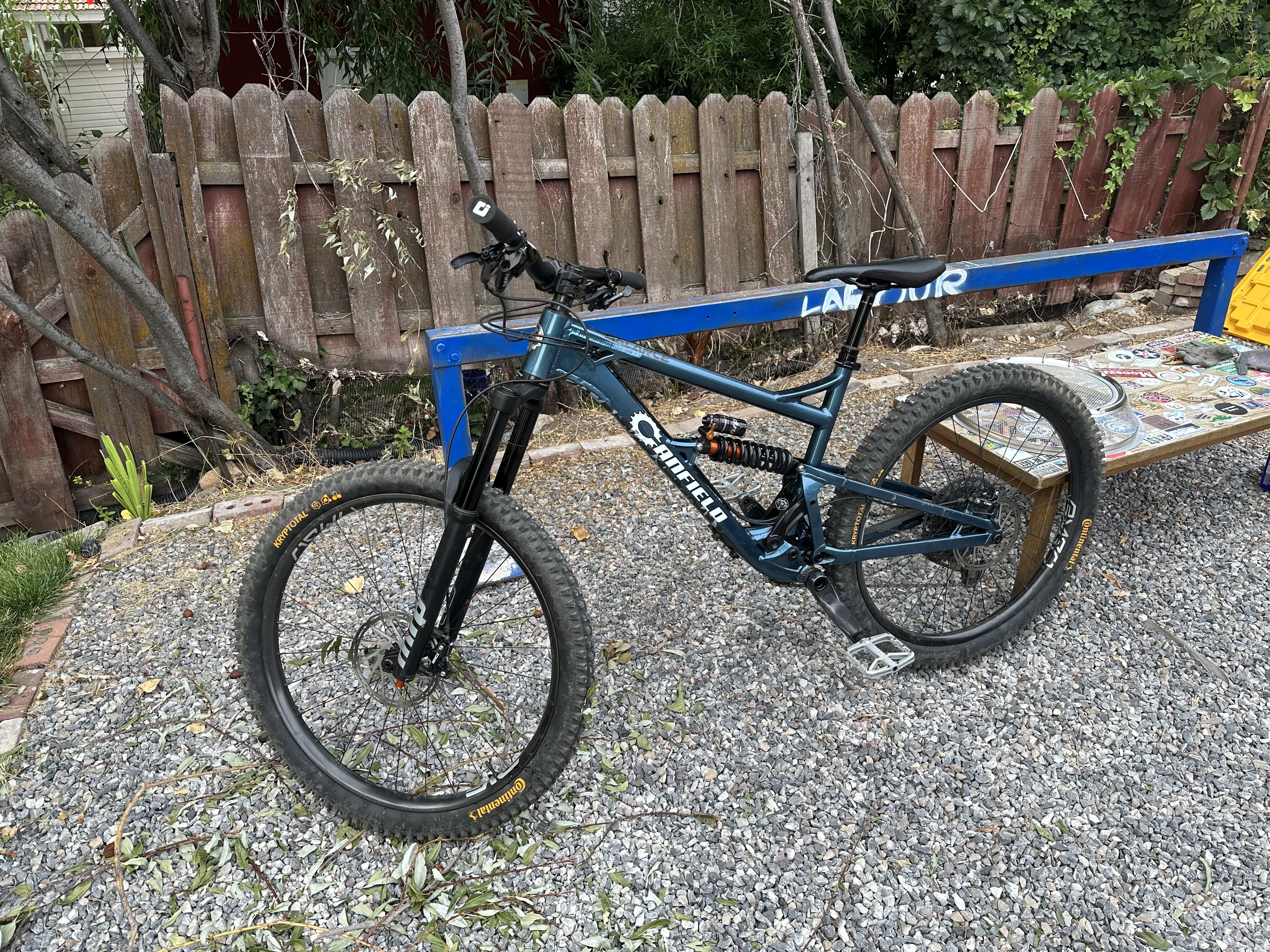 Stolen 2021 Canfield Brothers Balance