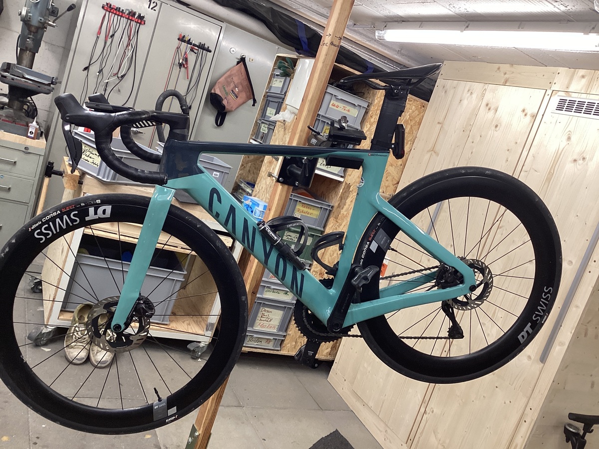 2023 Canyon bicycles Aeroad