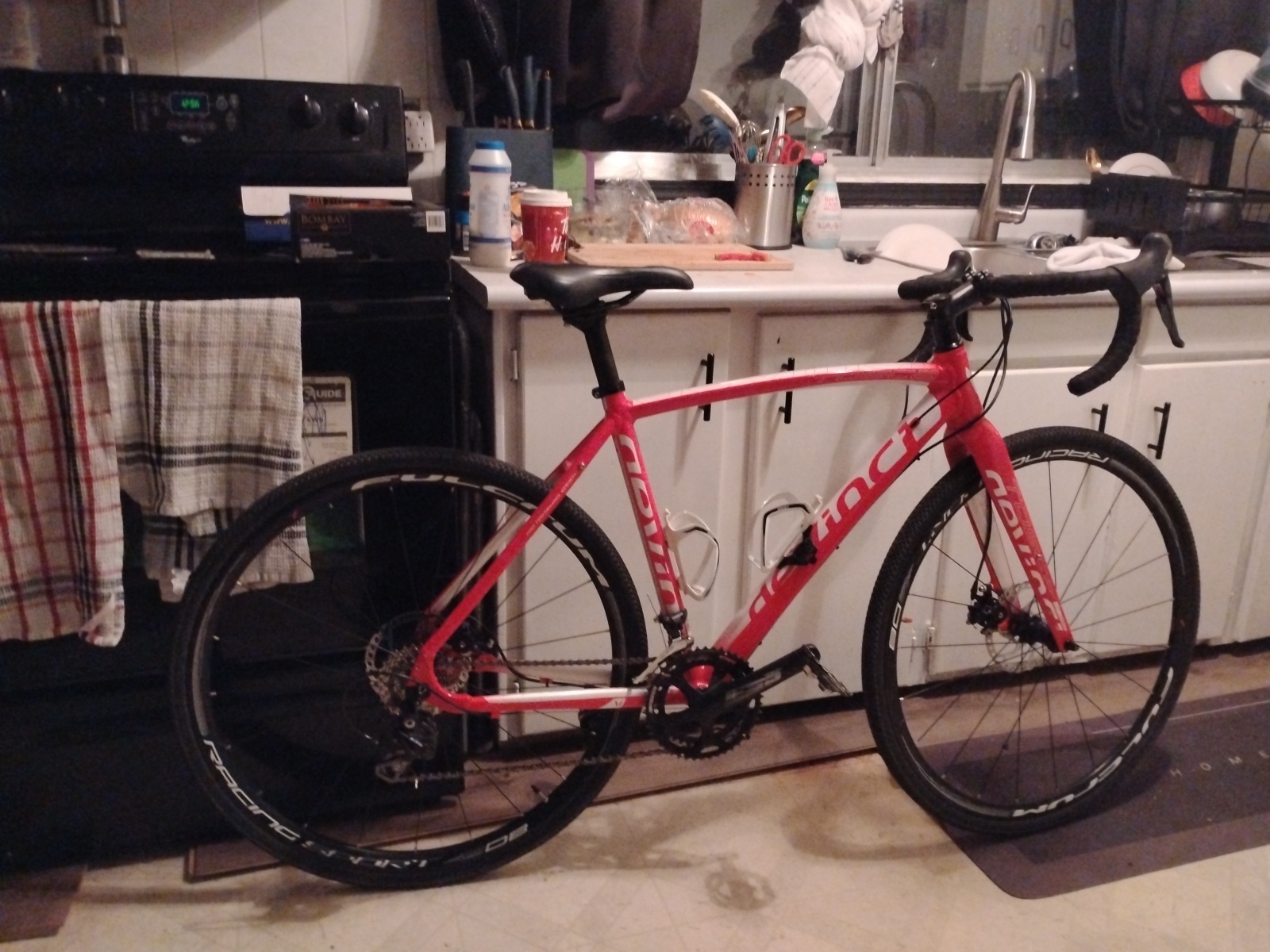 2023 Devinci Road bike