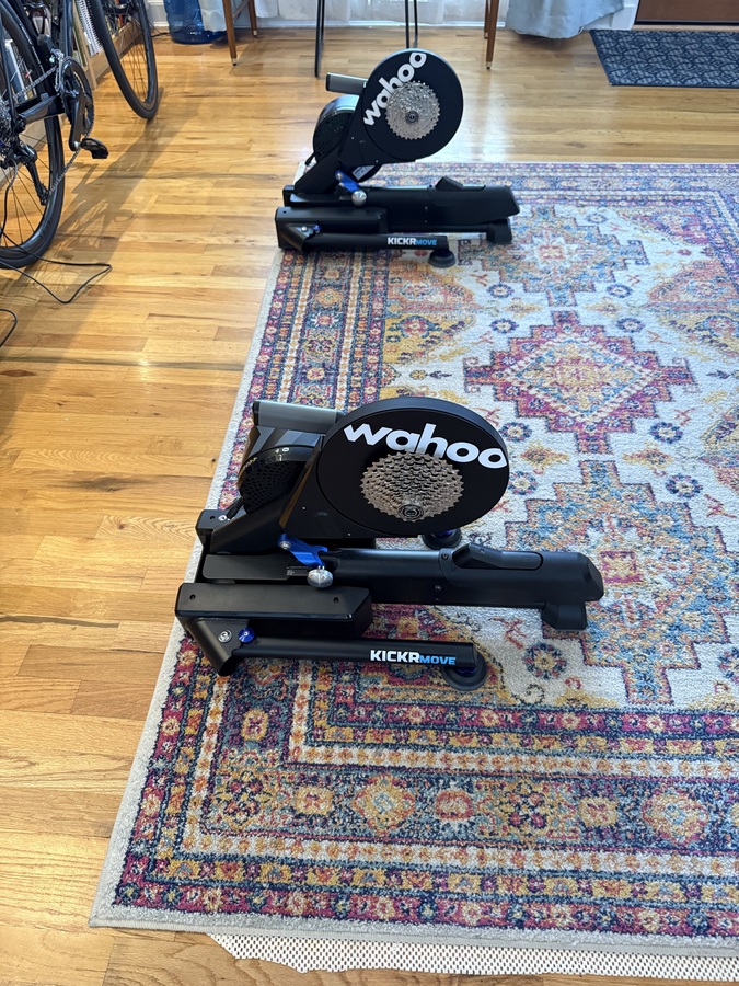 Wahoo Fitness Wahoo KICKR MOVE Trainer