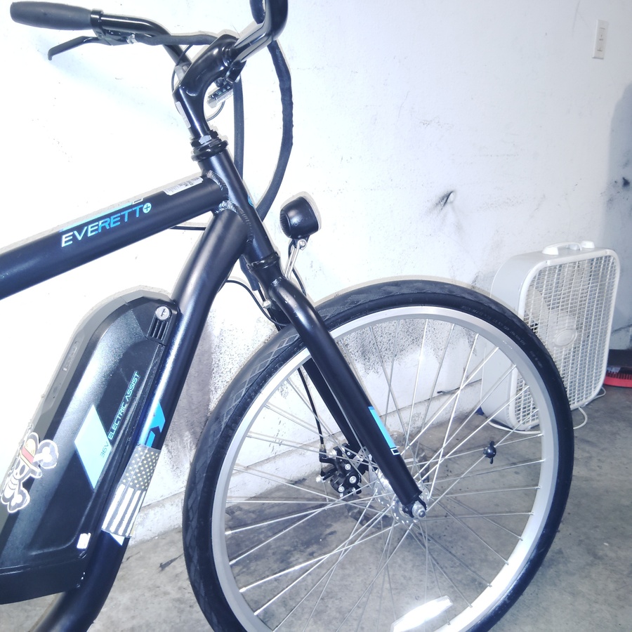 2024 Huffy Everett Perfect fit frame