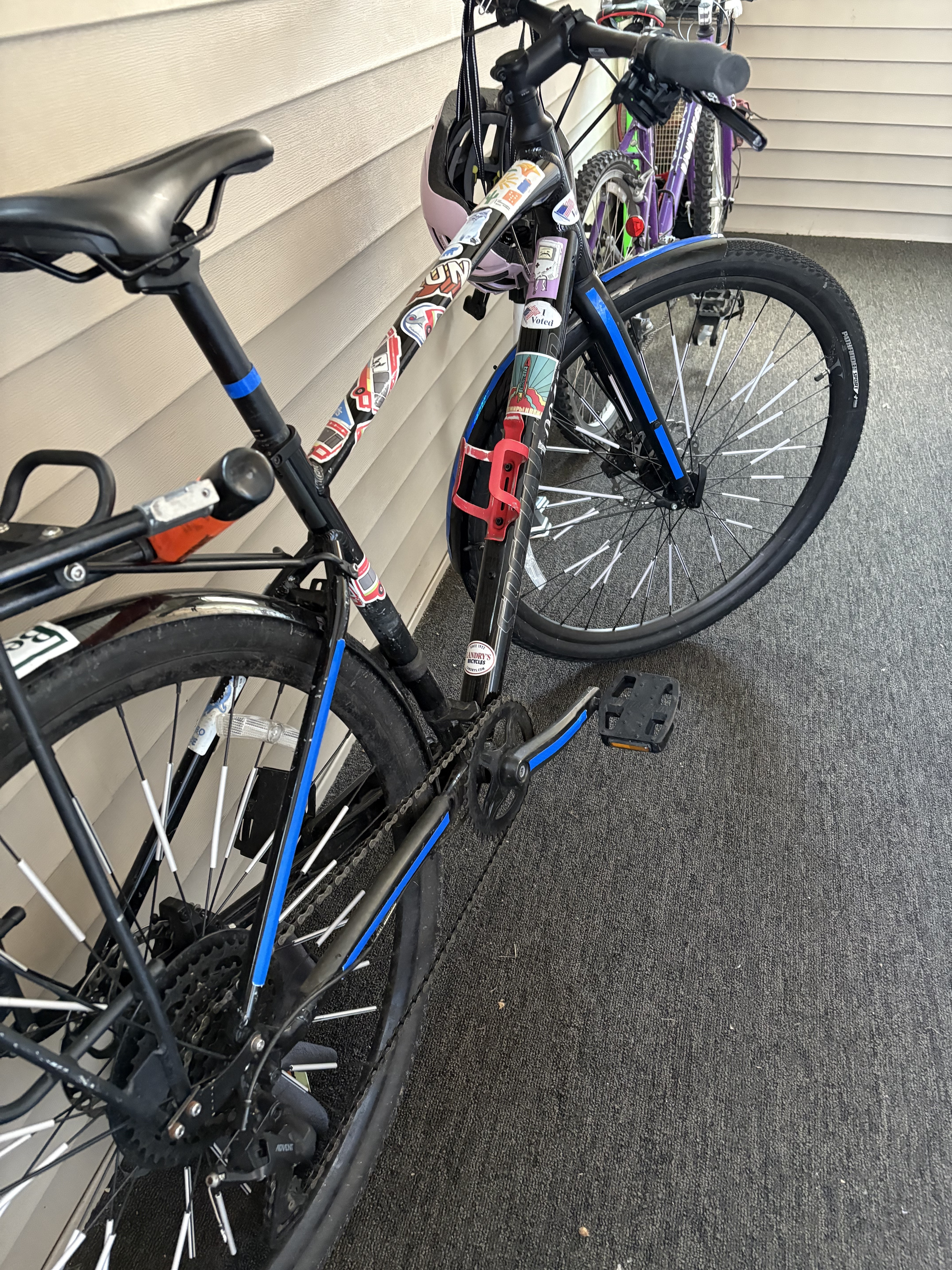 2022 Specialized Sirrus X 2.0