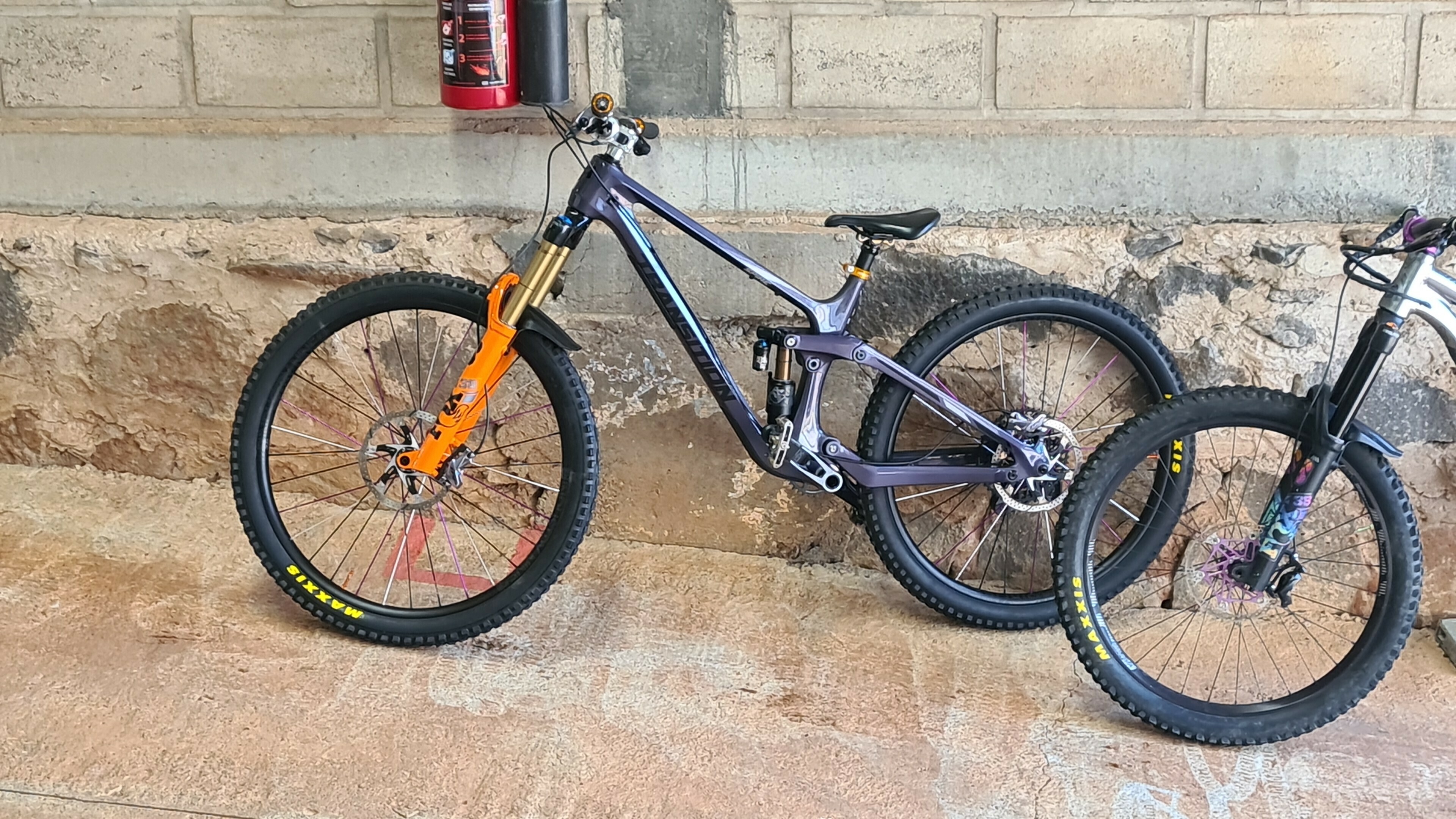 2023 Transition Bikes Spire