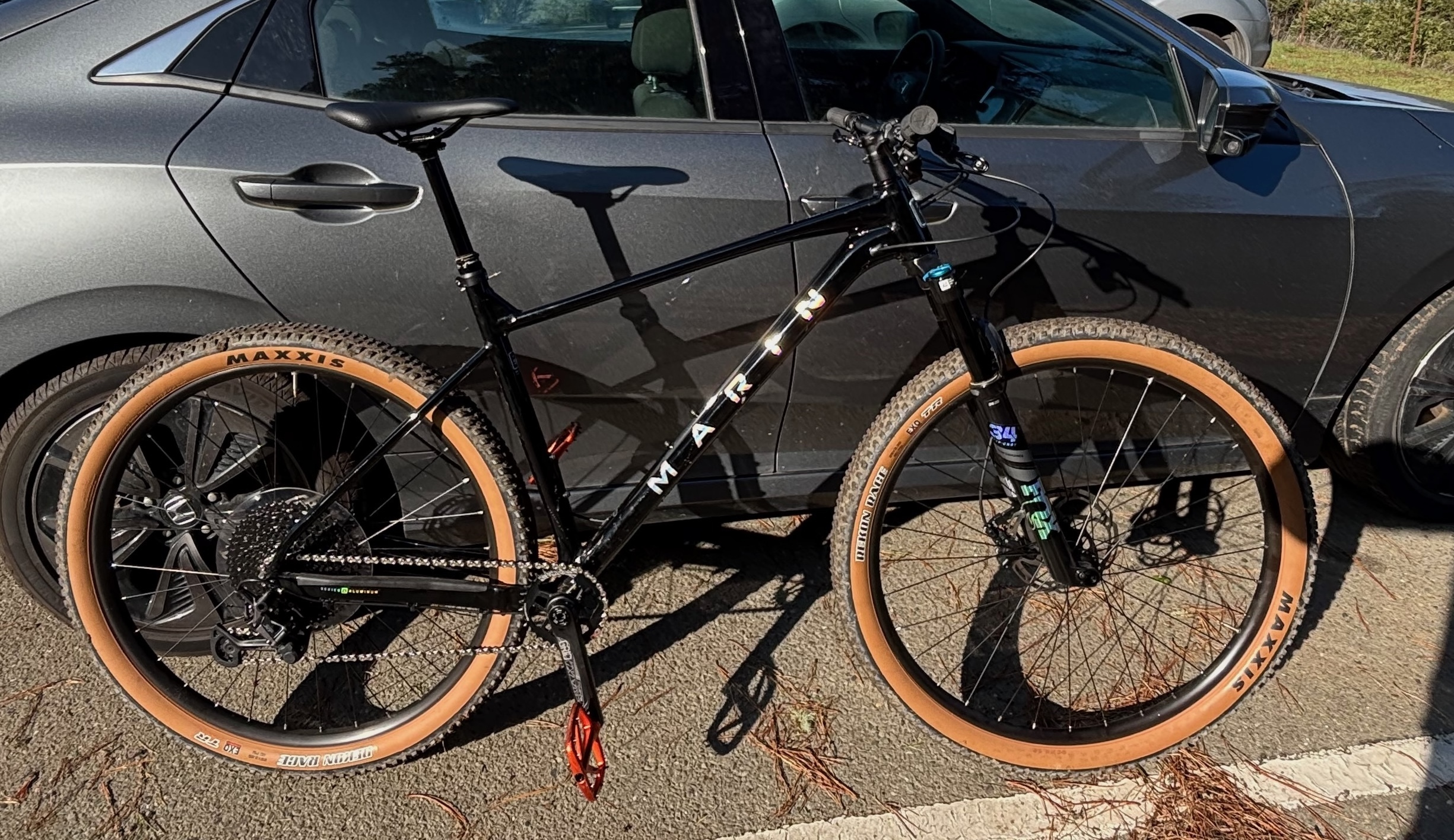 2023 Marin Bikes Marin Team 2