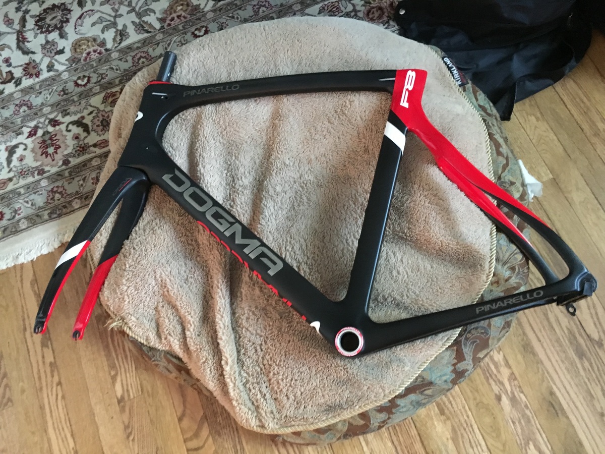 Stolen 2016 Pinarello Dogma F8