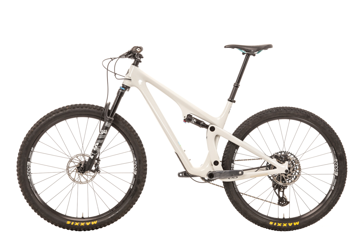 2021 Yeti SB115