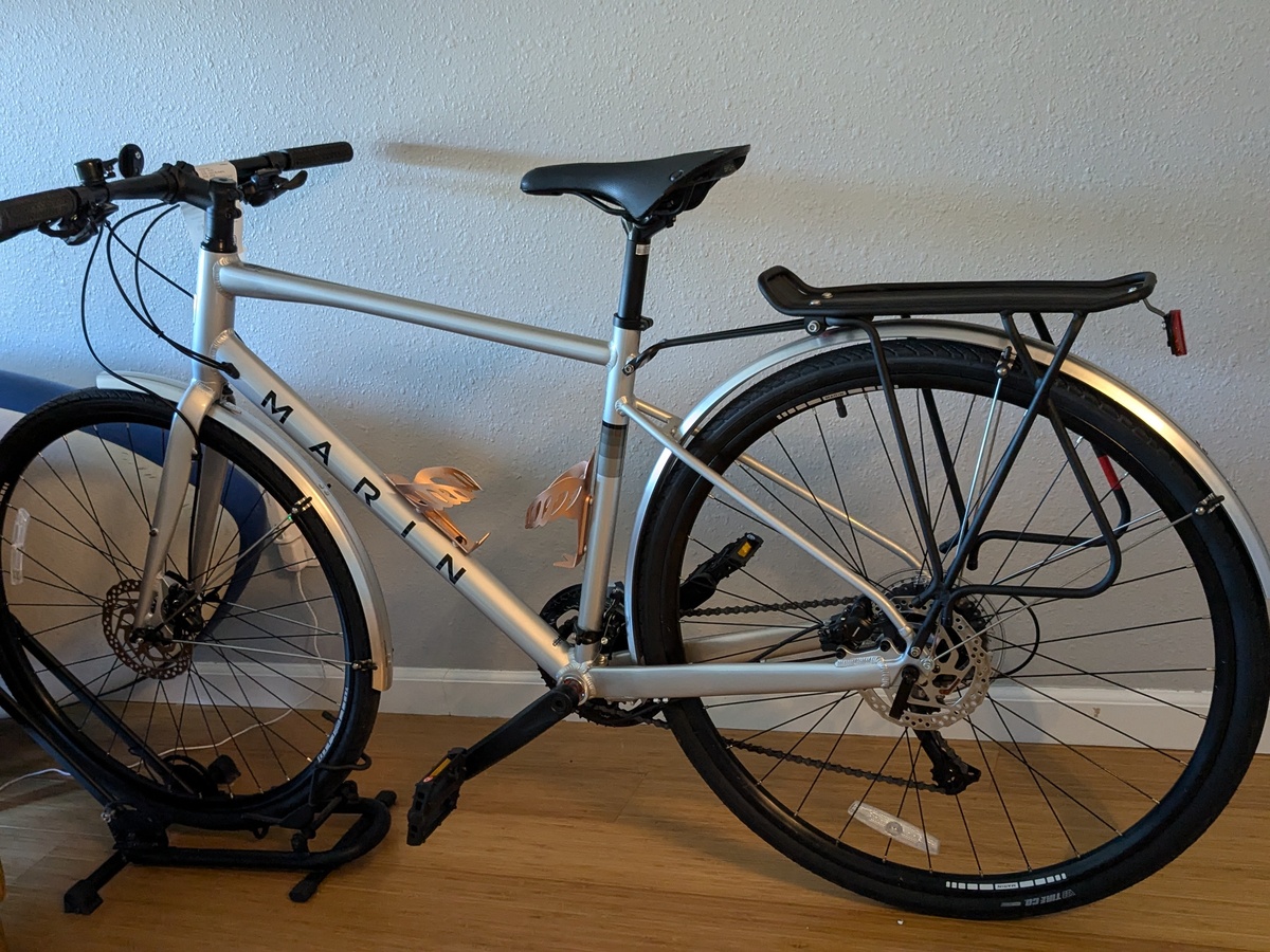 2025 Marin Bikes Fairfax 2 700C V - medium