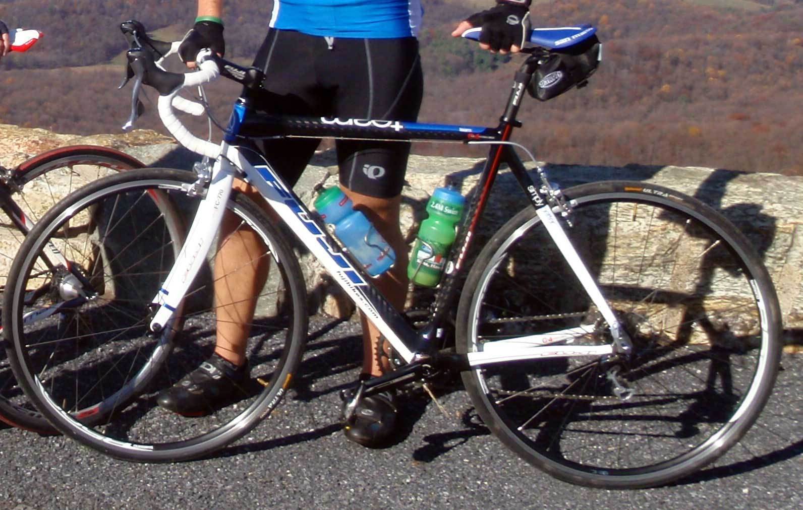 Stolen 2009 Fuji Team
