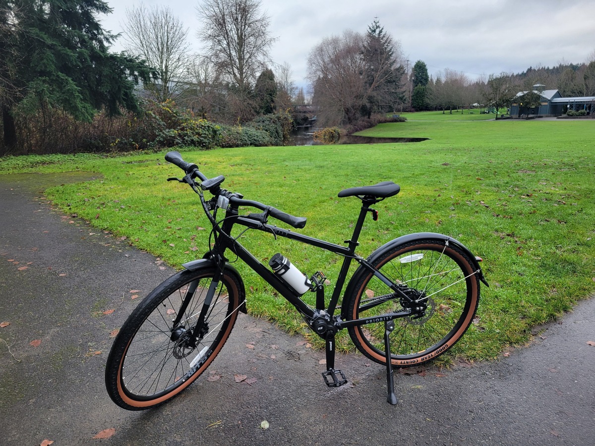 2024 Priority Bicycles 600