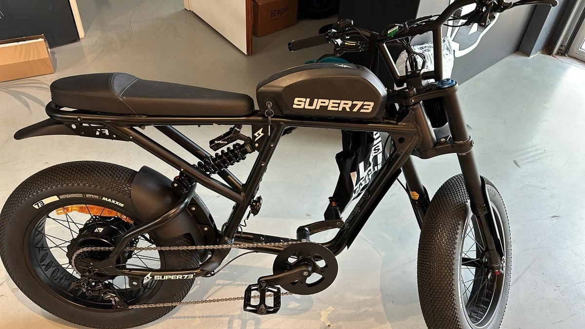 2024 Super73