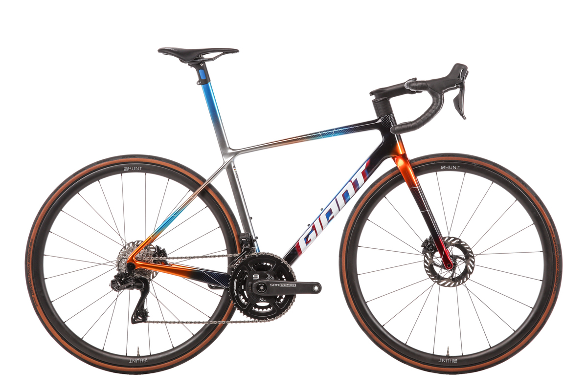 2025 Giant TCR Advanced SL Team