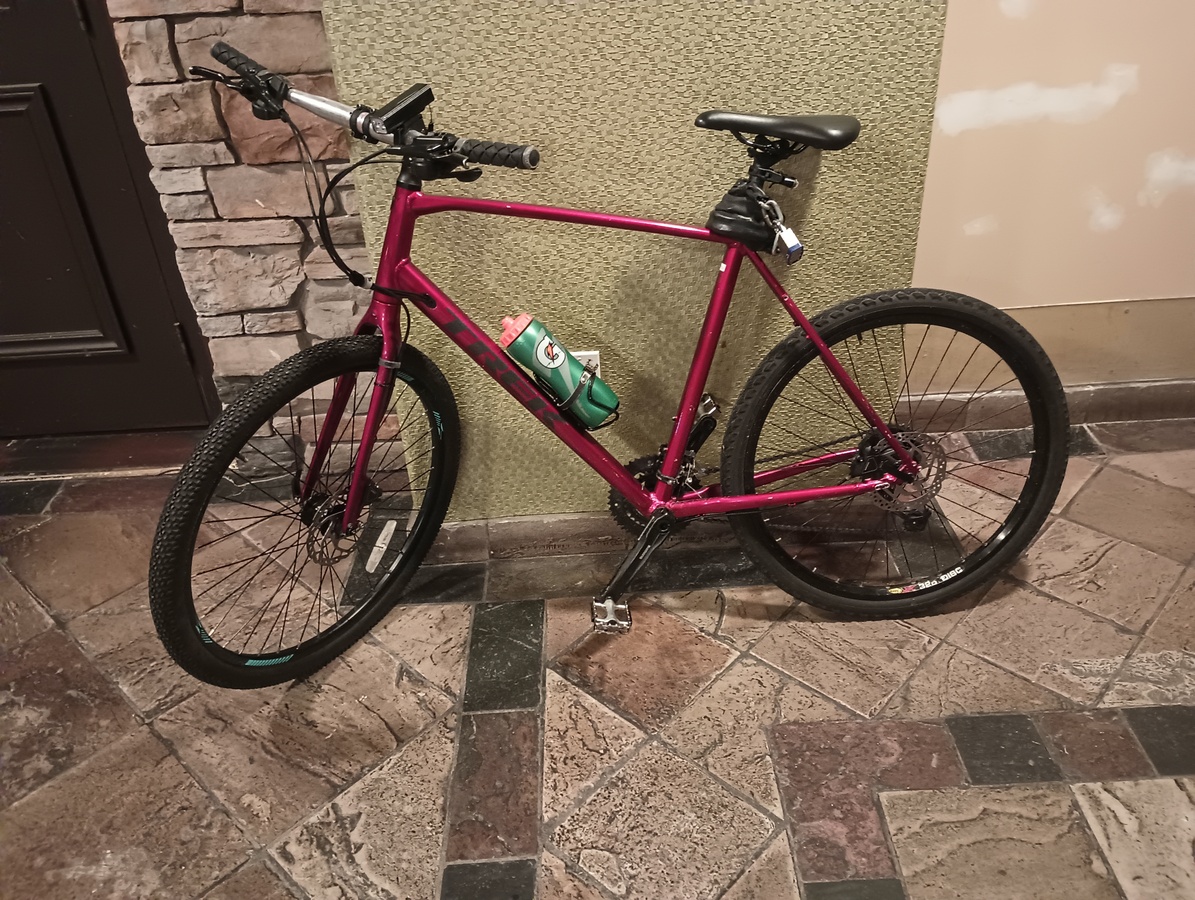Trek FX3