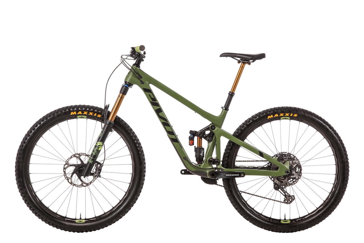 2021 Pivot Switchblade