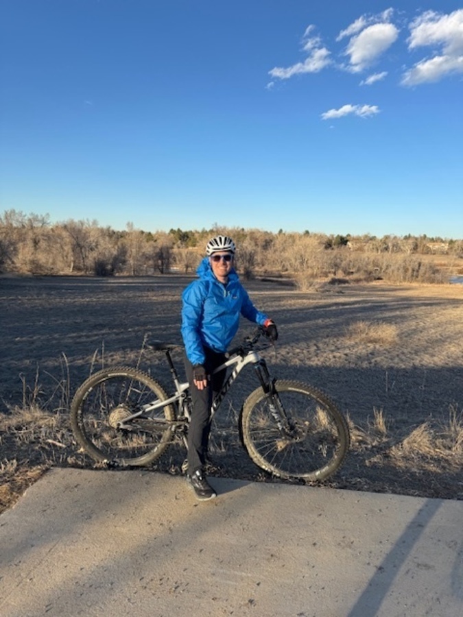 Stolen 2021 Pivot Trail 429 XT