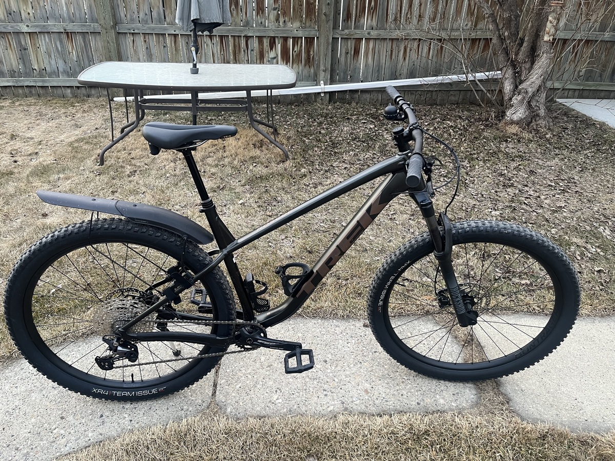 2025 Trek Roscoe 7 Hardtail Mountain Bike Satin...