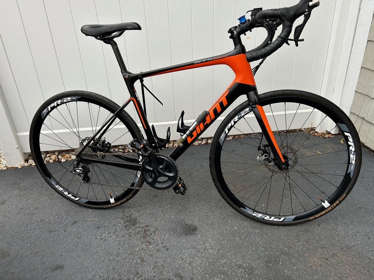 2015 Giant Defy Advanced 1