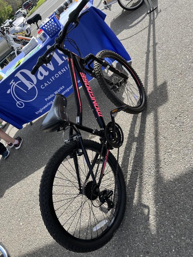 2024 Mongoose Excursion 24"