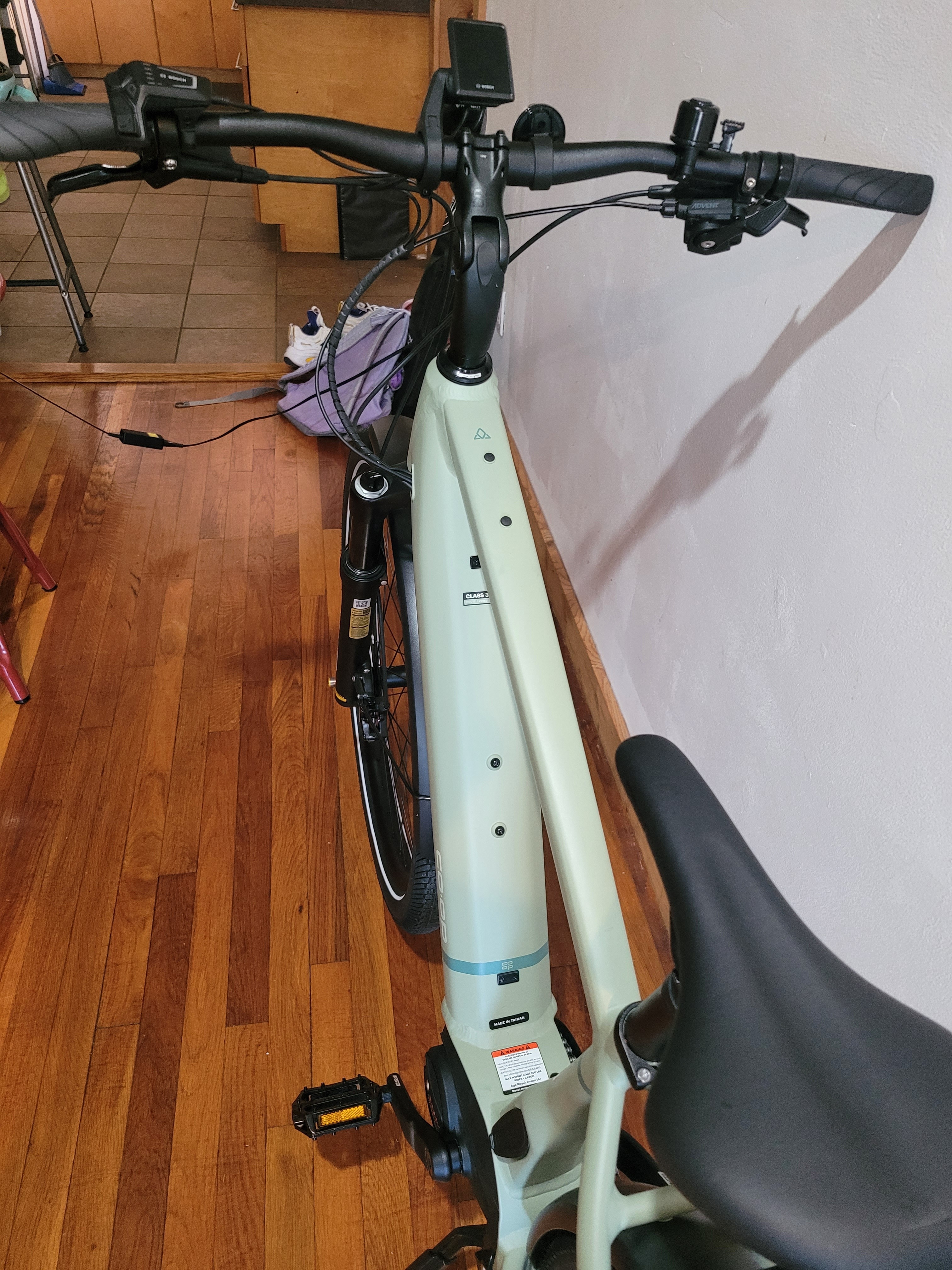 2024 REI Co-op CTY e2.2 Electric Bike